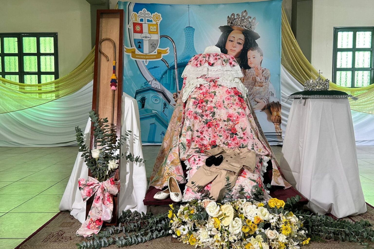 Así es el vestido que usará la Divina Pastora durante su visita 168 en ...